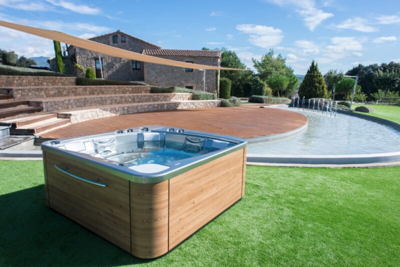 Descubre las ventajas que ofrece un Spa exterior | Inarquia